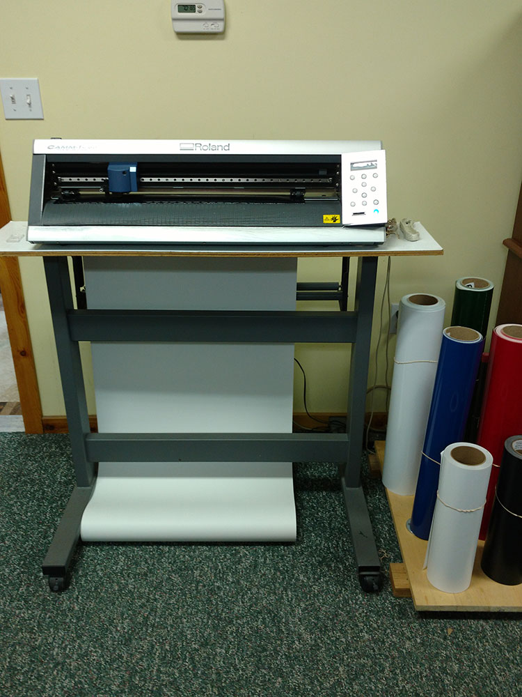 About - Custom Vinyl Signs & Designs and Busy Bee's Custom Embroidery